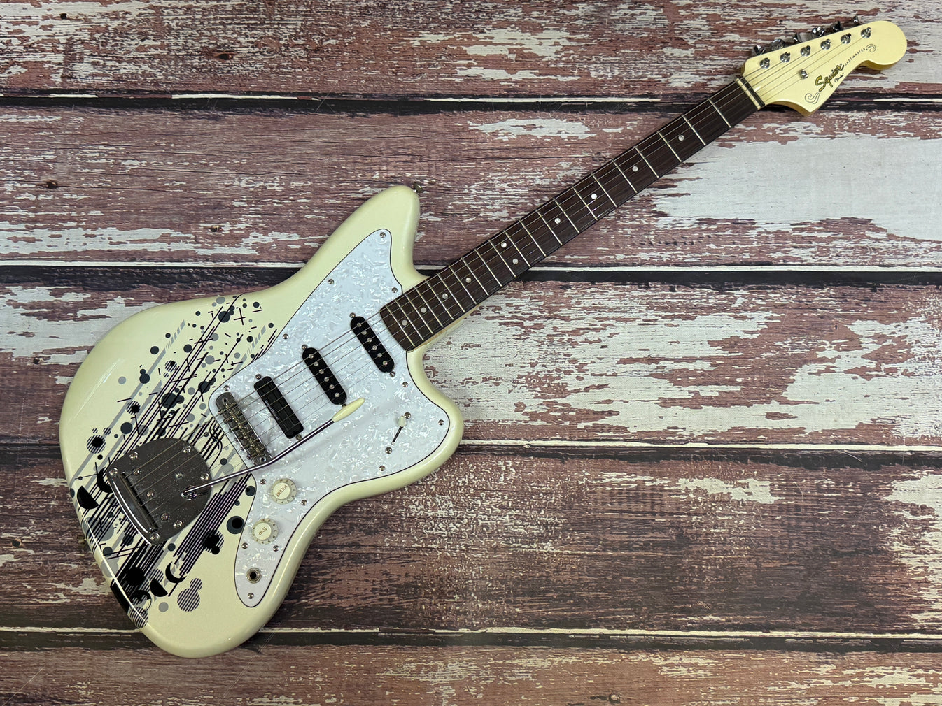 Squier Scandal signature - Mami Jazzmaster Pearl White "Stratomaster ...