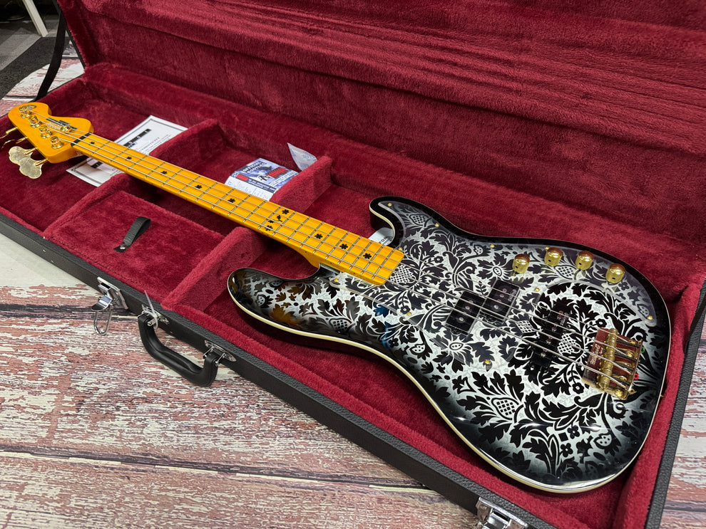 Joe Doe 'Lutetia' Bass ~ Blackburst with Case – Badlands Guitars Limited