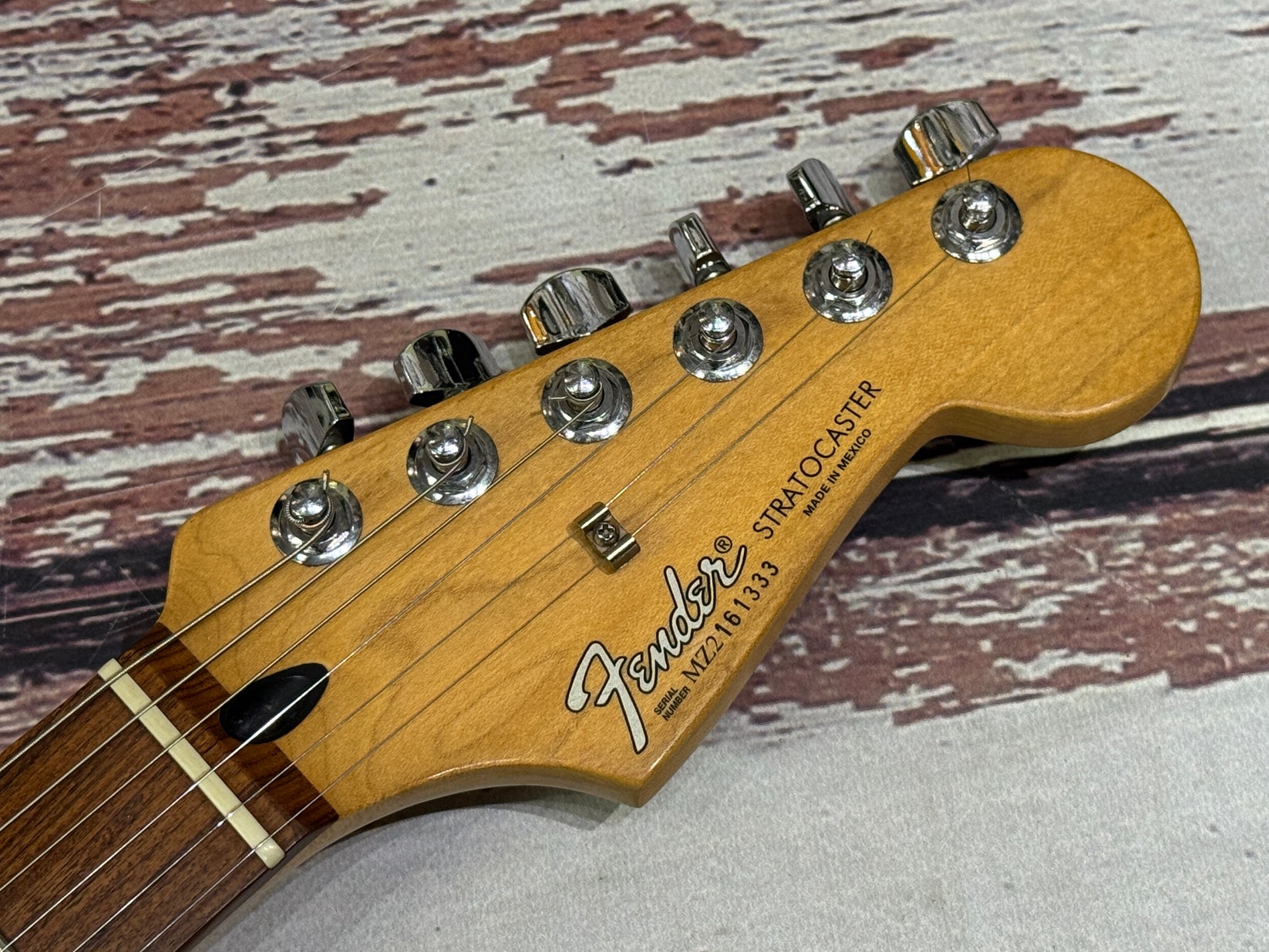 Fender Mexican Standard Stratocaster – Badlands Guitars Limited